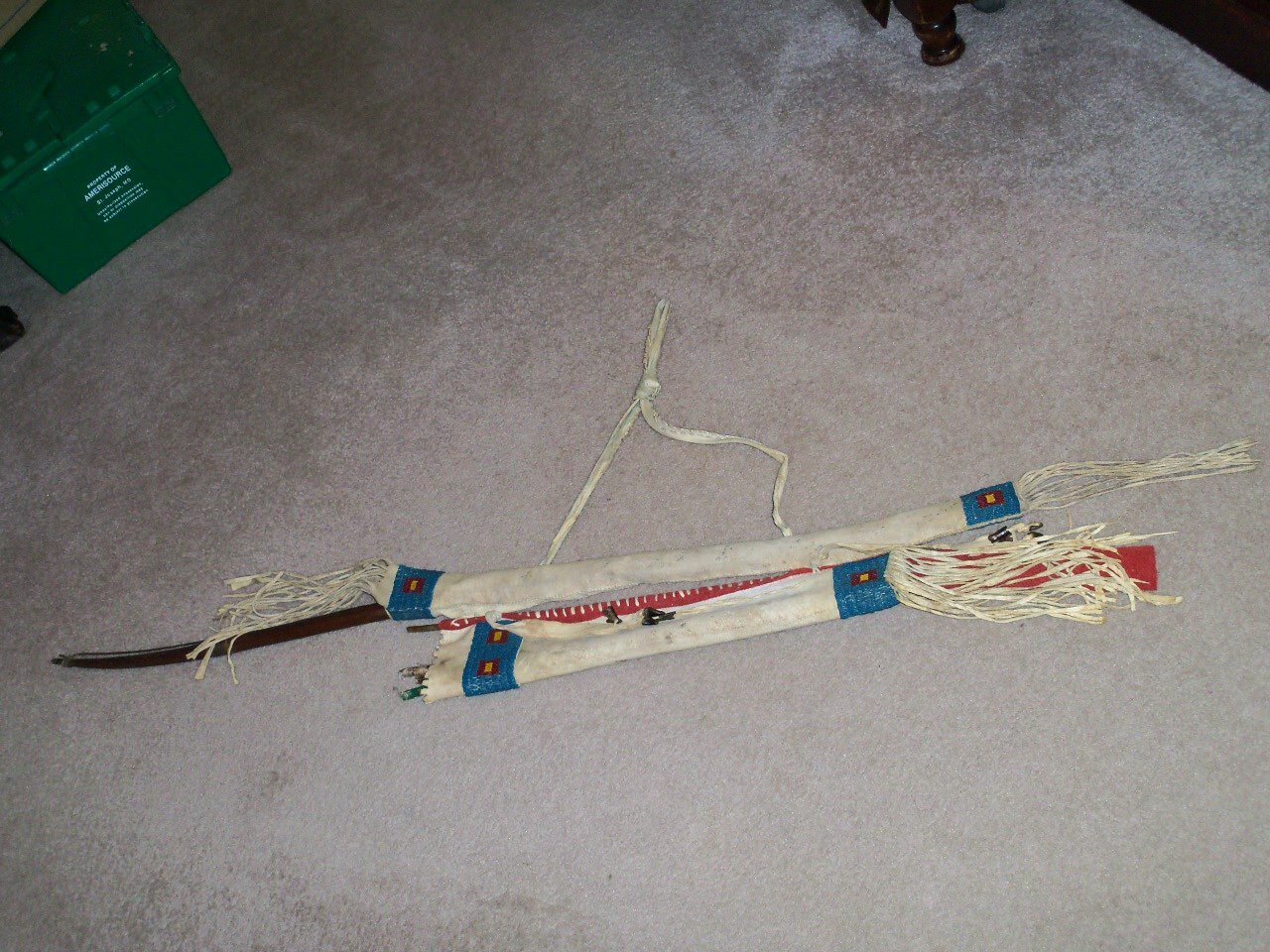 CROW INDIAN BOW CASE. | S&H Civil War Antiques